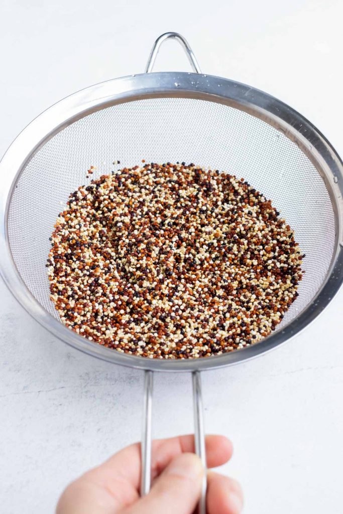 Instant Pot Quinoa Recipe (Perfect & Fluffy!) - Evolving Table