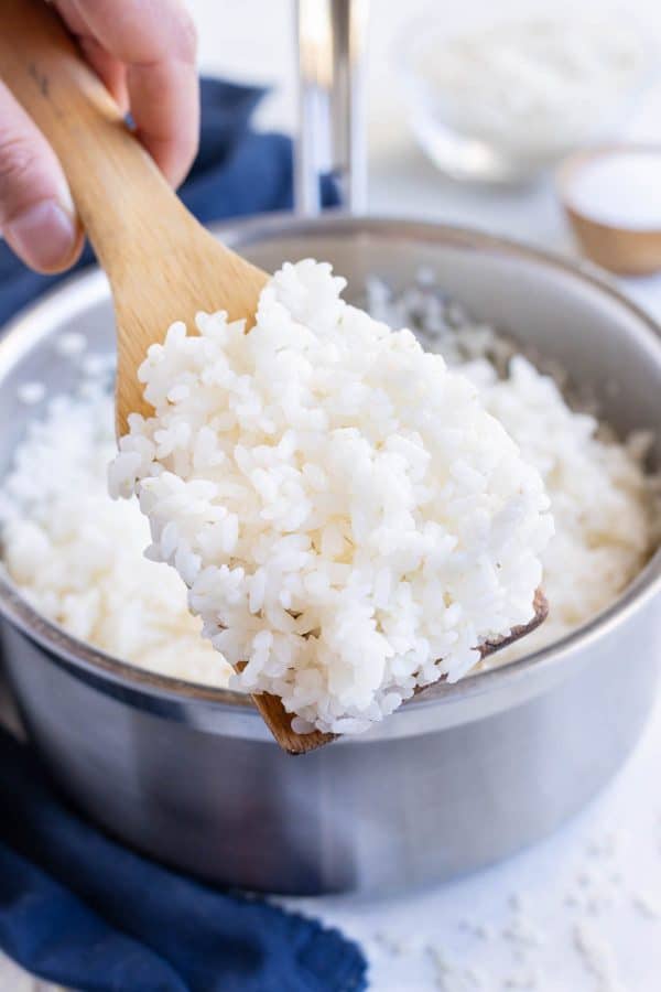 How to Make Perfect Sushi Rice - Evolving Table