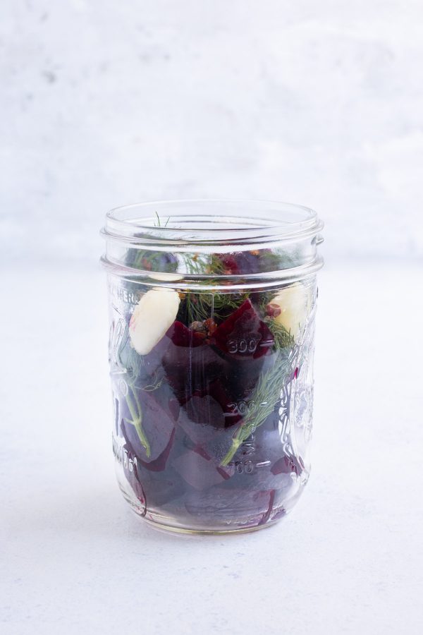 Quick Pickled Beets - Evolving Table
