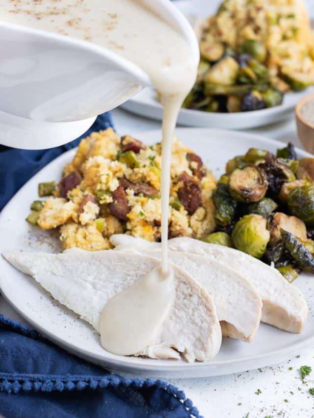 How to Make Gravy without Drippings - Evolving Table