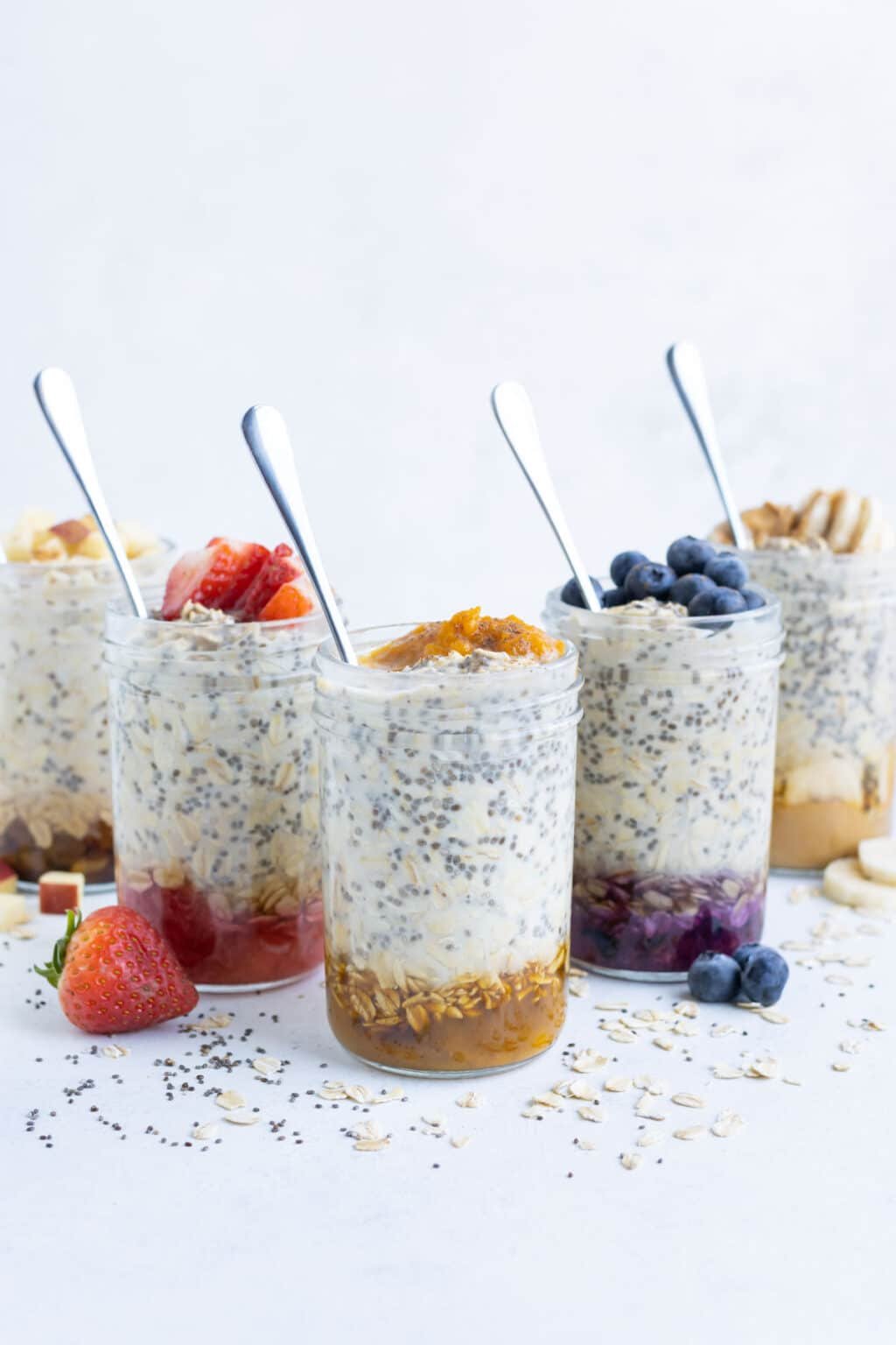 Pumpkin Overnight Oats Recipe - Evolving Table