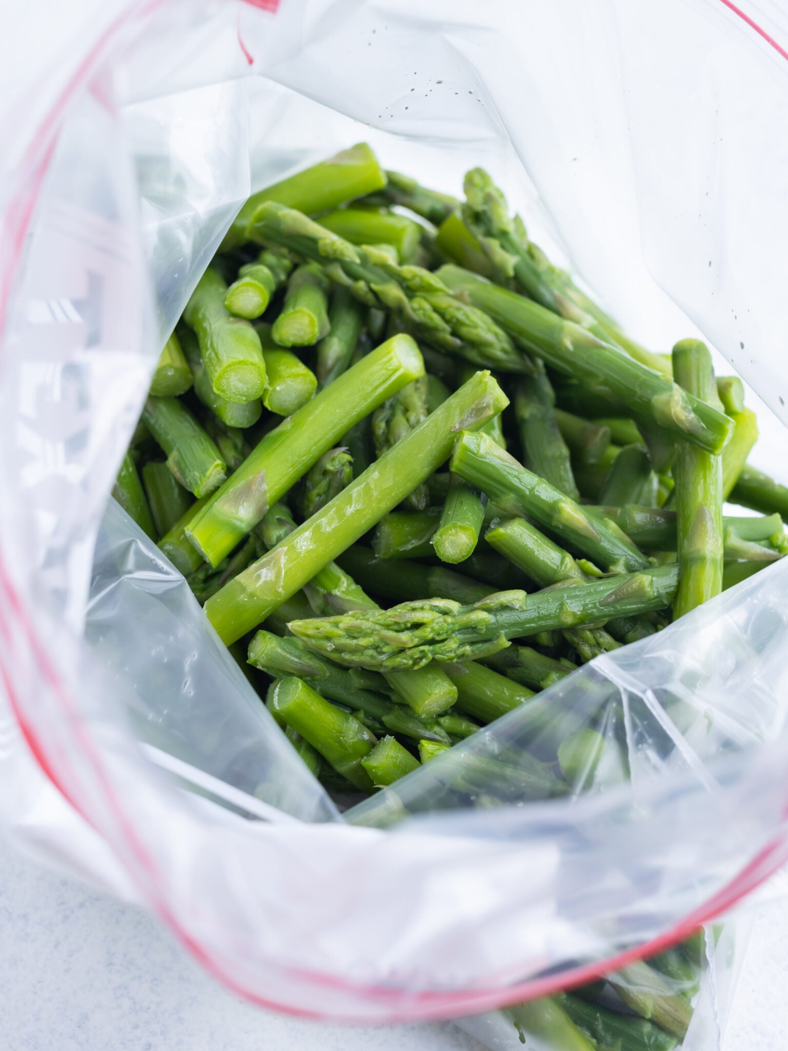 Can You Freeze Asparagus? Yes, Here's How! - Evolving Table