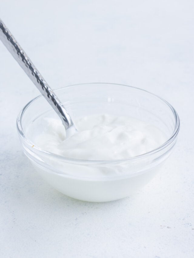 The Best Substitutes for Sour Cream - Evolving Table