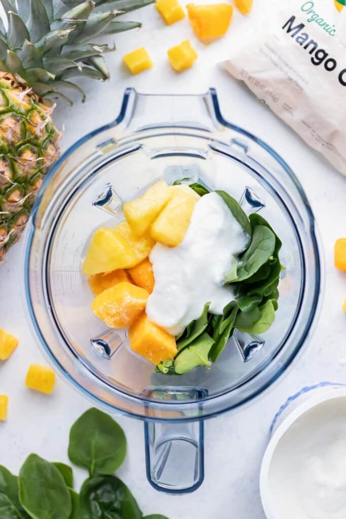 Spinach Fruit Smoothie Recipe - Evolving Table