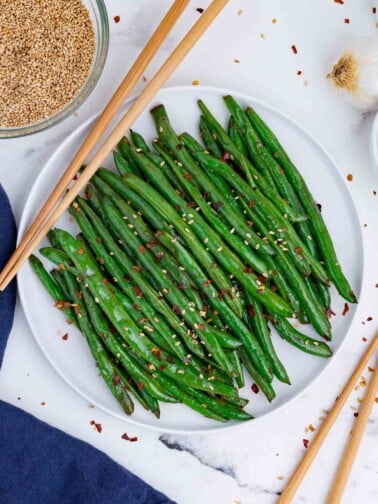 Chinese Green Beans with Garlic - Evolving Table