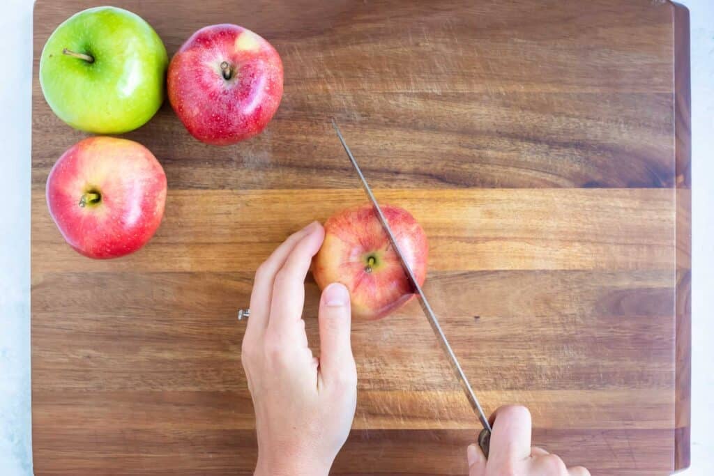How To Cut An Apple (The Best Way!) - Evolving Table