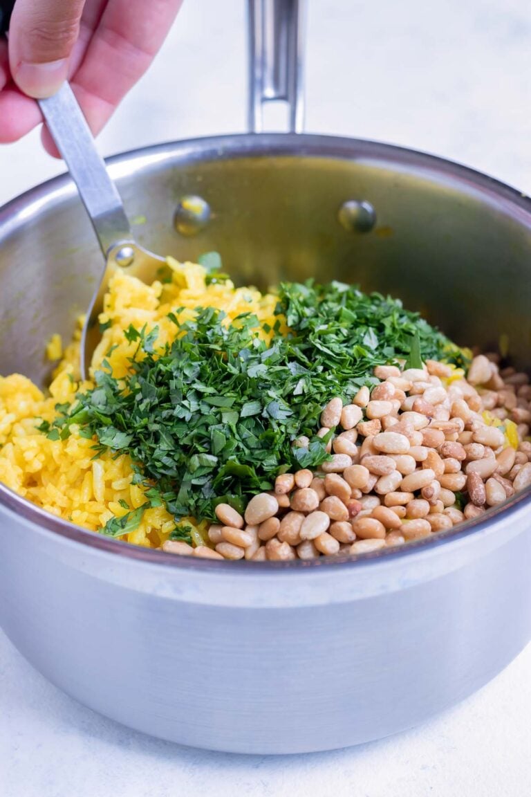 Easy Yellow Rice Recipe (30 Minutes)