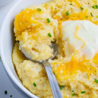 The Best Cheese Grits Recipe - Evolving Table