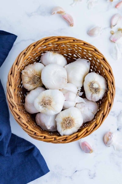 How to Store Garlic (So it Stays Fresh!) - Evolving Table