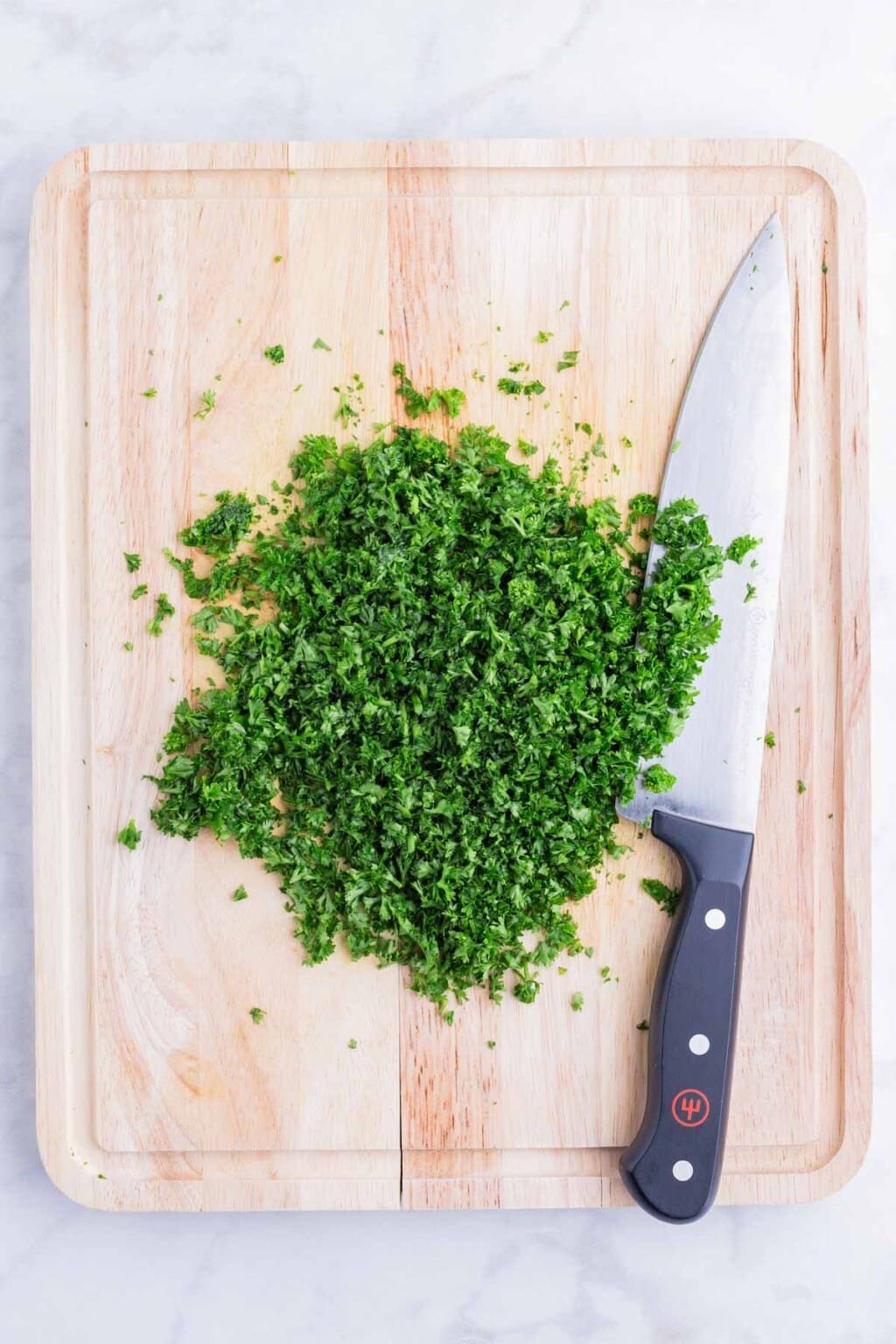 How to Chop Parsley - Evolving Table