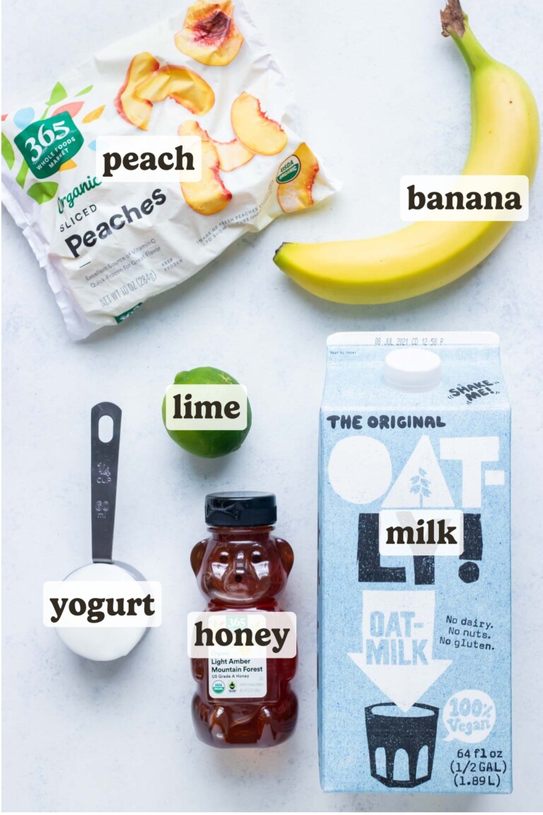 Easy Peach Banana Smoothie (Ready in 5 Minutes!)